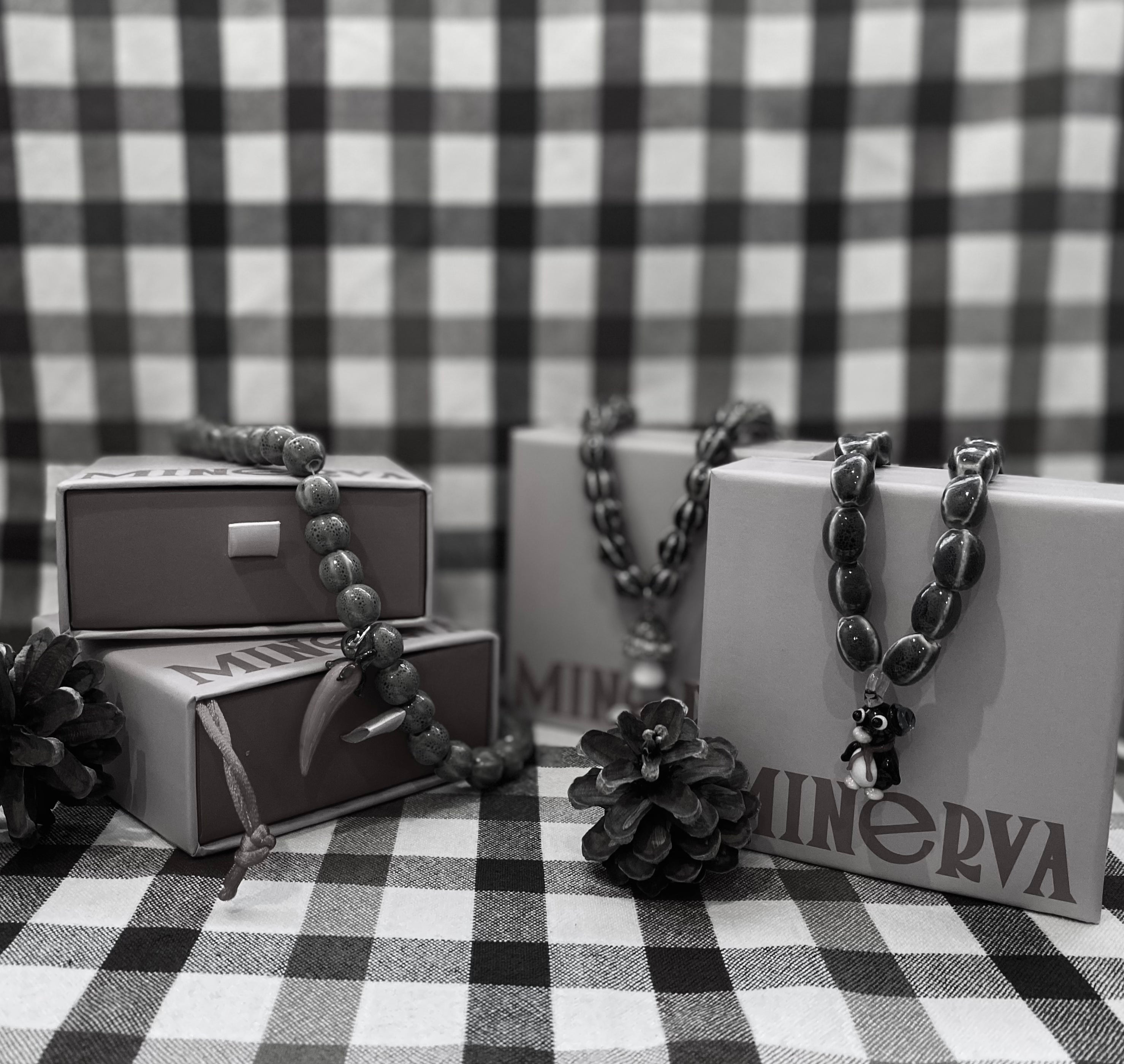 GIFT GUIDE – Minerva Brand